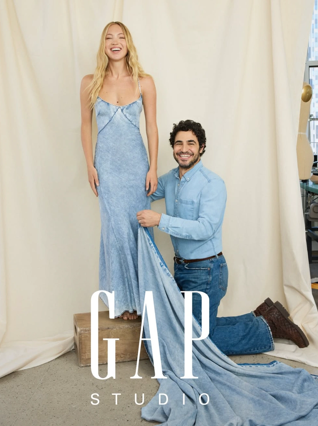 Gap Marketing Strategy 2025: Classic American Fashion That Lasts | Brand Vision